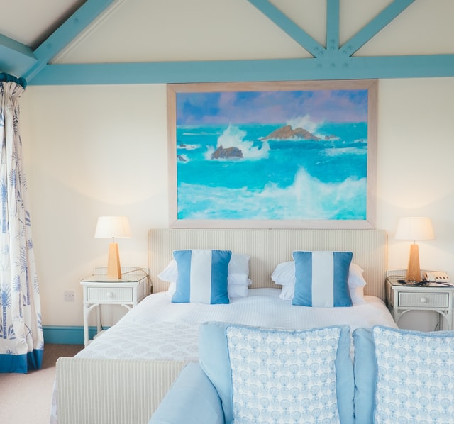 Top 15 Colour Combinations For Hall With Texture: Have A Look